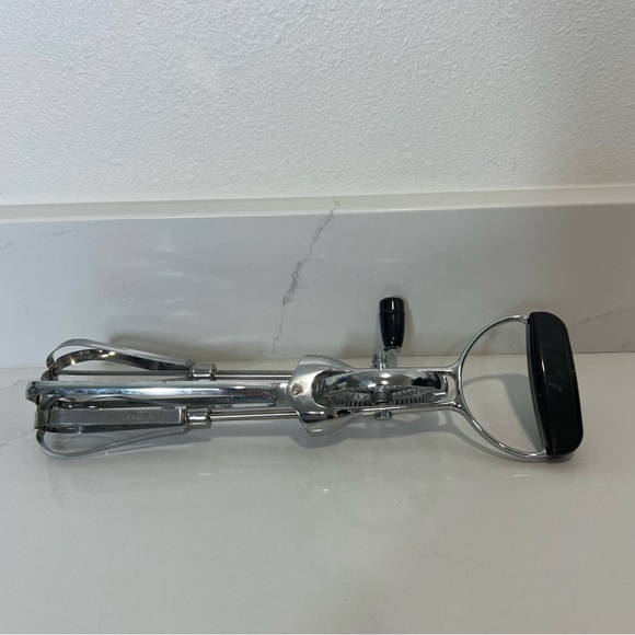 Vintage | Kitchen | Vintage Rotary Crank Hand Mixer Kitchen Utensil ...